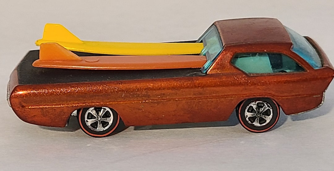 1968 Vintage Hot Wheels Deora Diecast Toy Hot Rod Red Line Red With ...