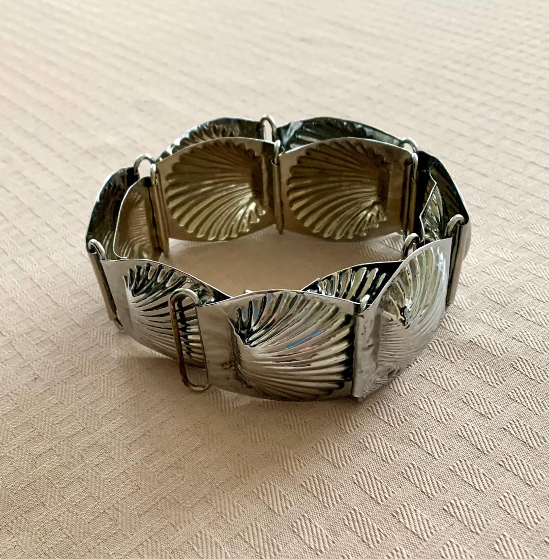 Vintage Silver Metal Seashell Clamshell Fashion Statement Belt . Size 8 ...
