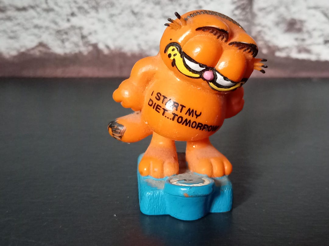 Vintage Garfield PVC Figure – I Start My Diet Tomorrow, Bully 1981 - Etsy