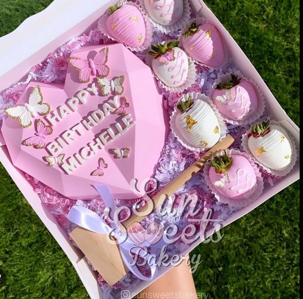 CUSTOM Breakable Chocolate Hearts - Etsy