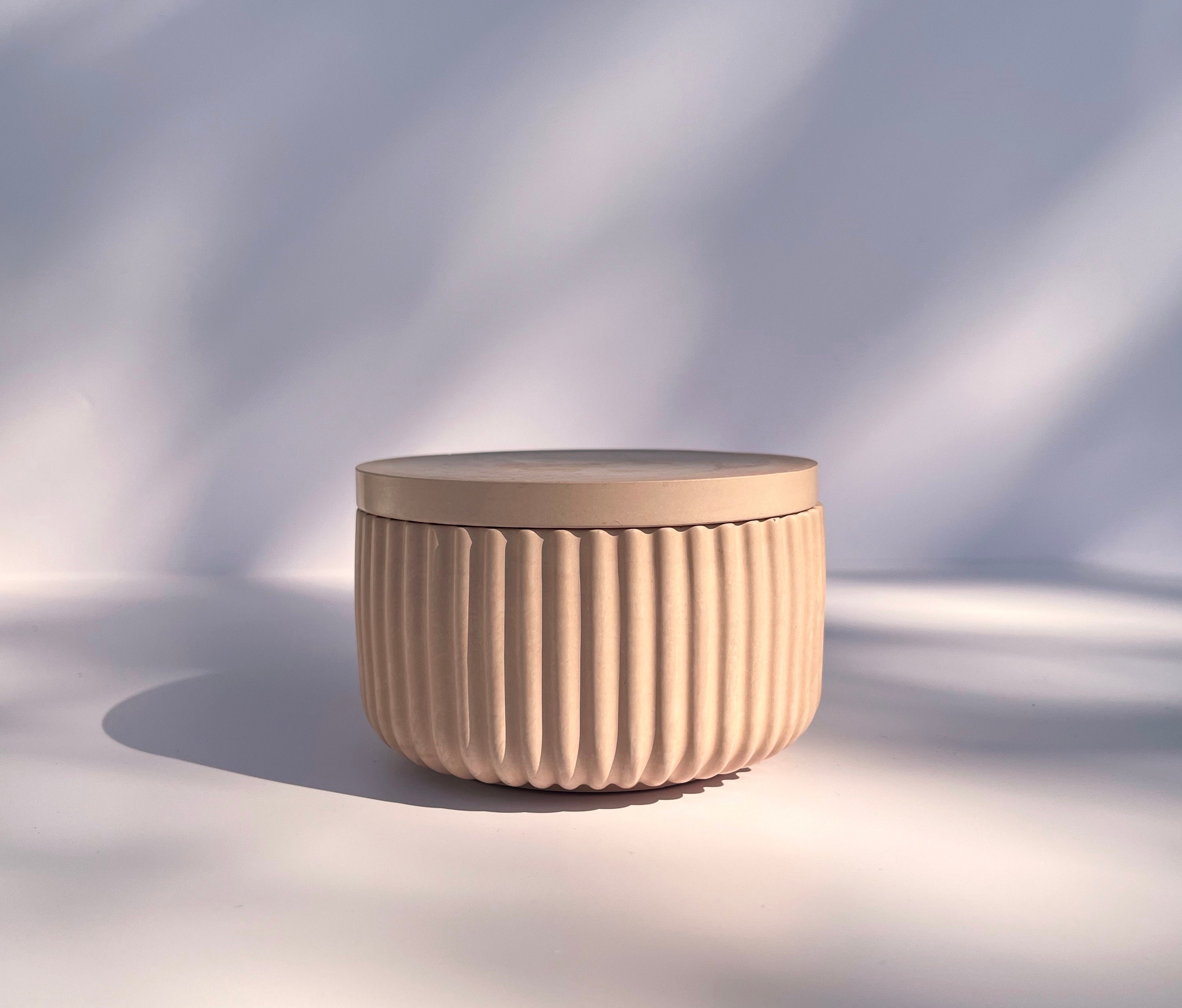 Concrete Container With Lid Round Cement Storage Vessel Ribbed ...