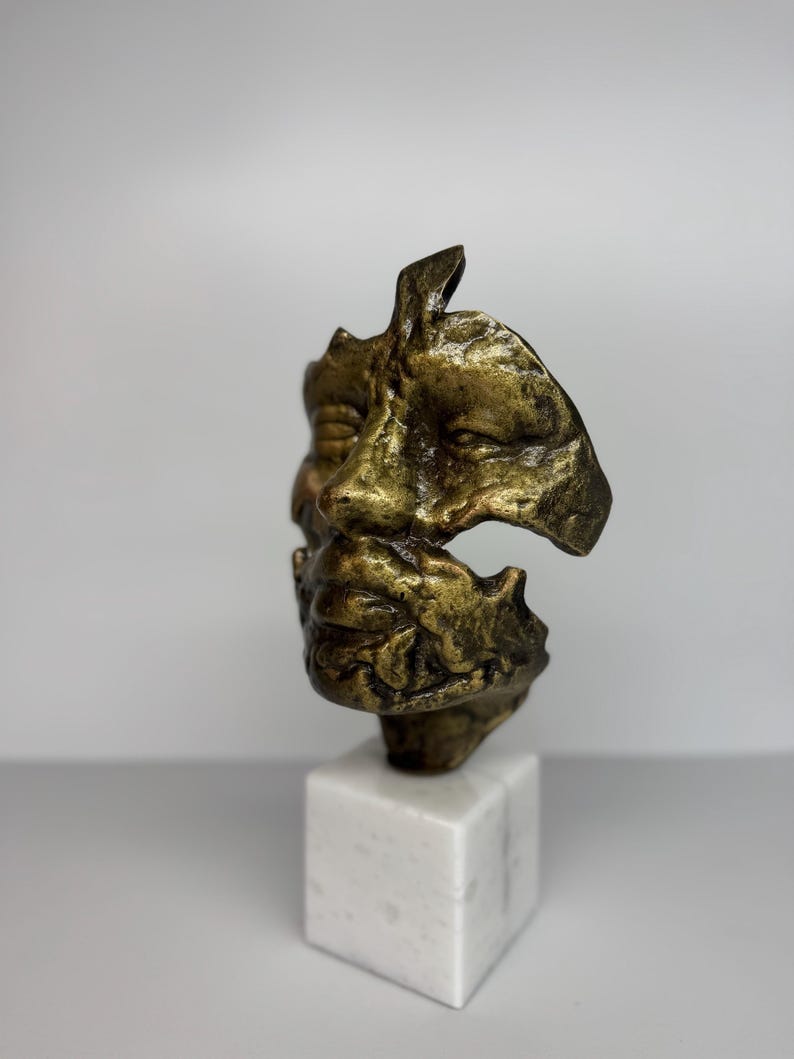 Abstract Face Sculpture – Surreal Gold or Bronze Art Statue – Emotional ...