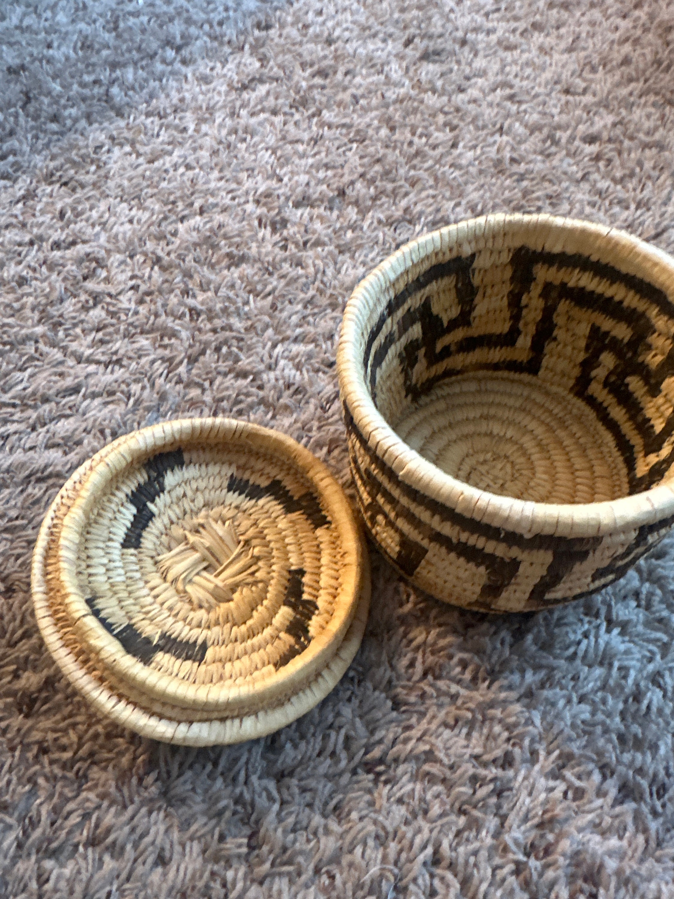 Vintage Native American Indian Hand Woven Basket - Etsy