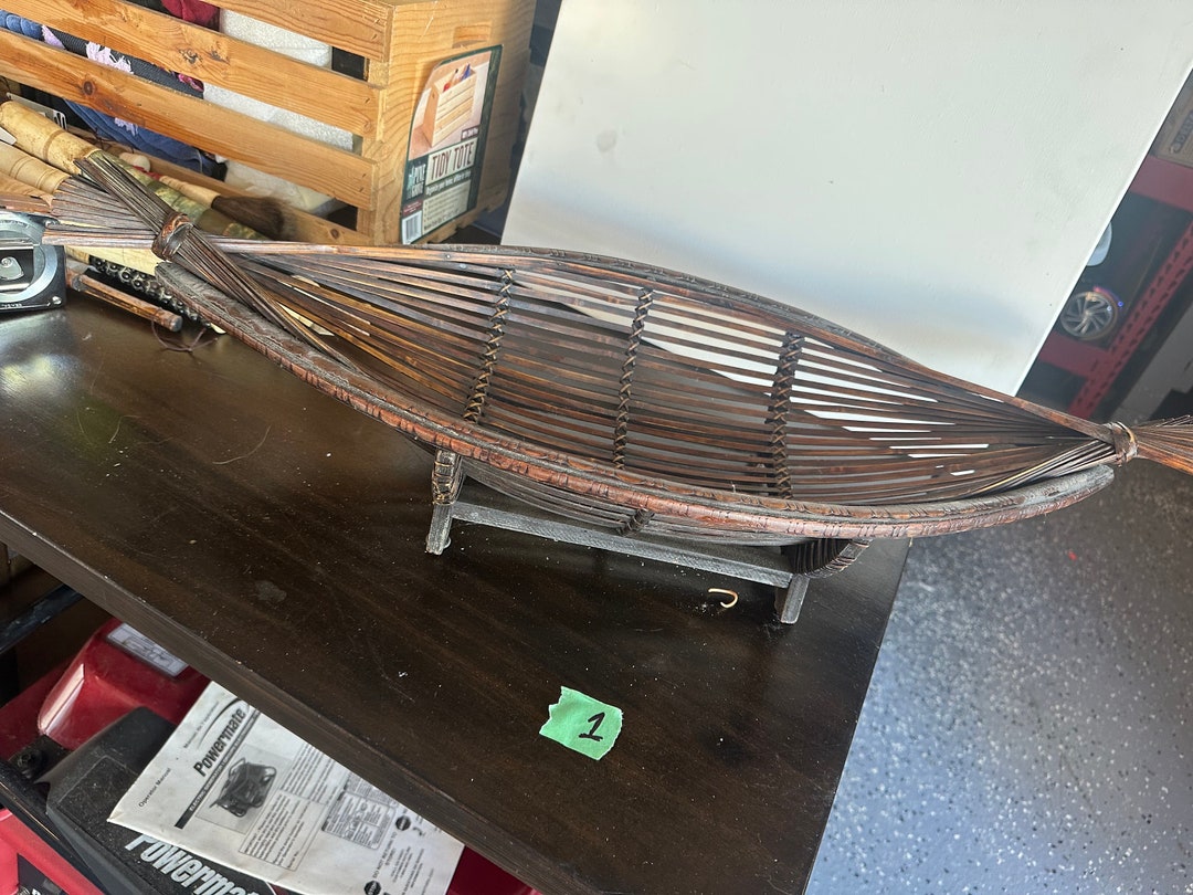 Vintage “boat” Shape Display Basket - Etsy