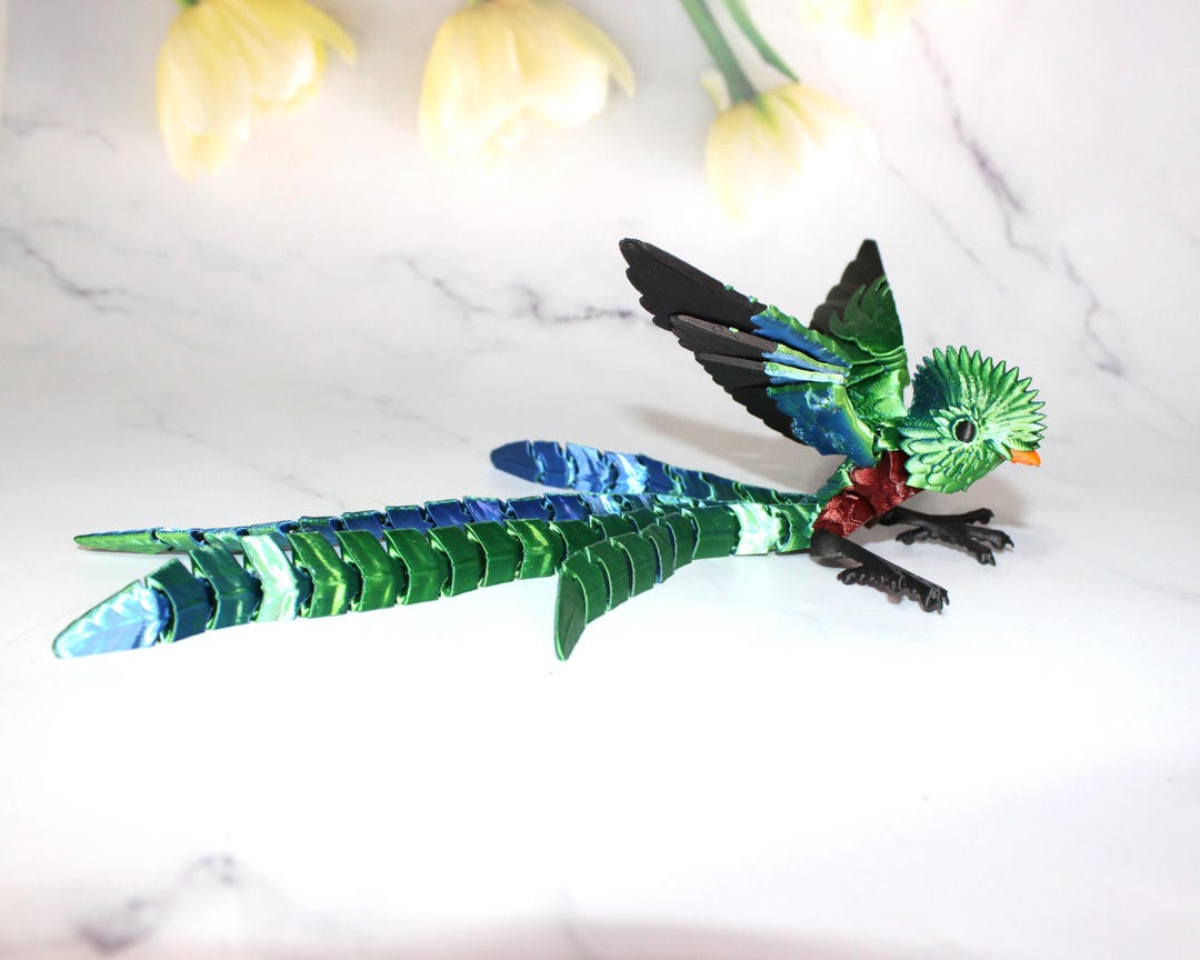 3D Printed Articulated Quetzal Fidget Toy: With Stand Option - Etsy