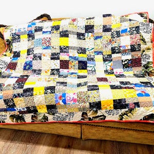 Potato Chip Quilt Pattern: Easy QAYG Scrap Quilt Tutorial (PDF Download ...