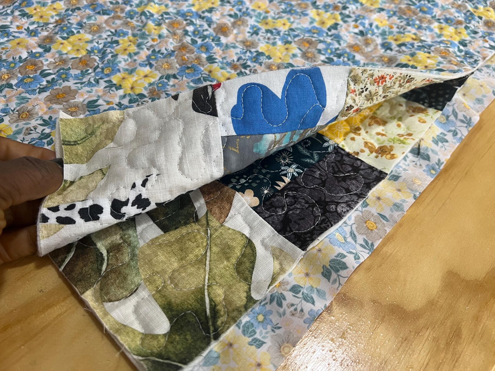 Potato Chip Quilt Pattern: Easy QAYG Scrap Quilt Tutorial (PDF Download ...