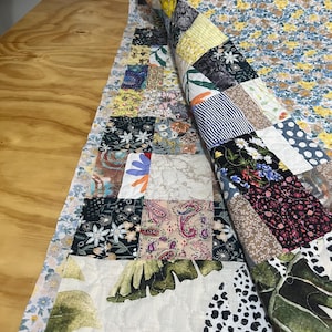 Potato Chip Quilt Pattern: Easy QAYG Scrap Quilt Tutorial (PDF Download ...