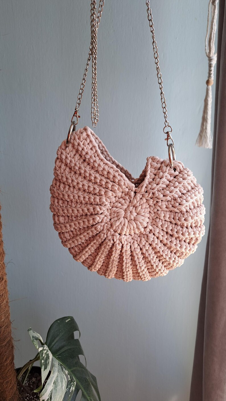 Creamy Pink Shell Bag, Handmade Crochet Seashell Purse, Elegant Pastel ...