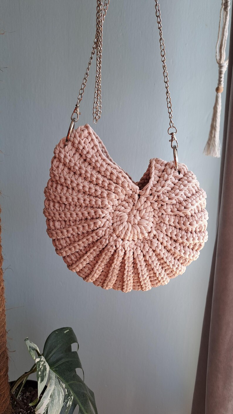 Creamy Pink Shell Bag, Handmade Crochet Seashell Purse, Elegant Pastel ...
