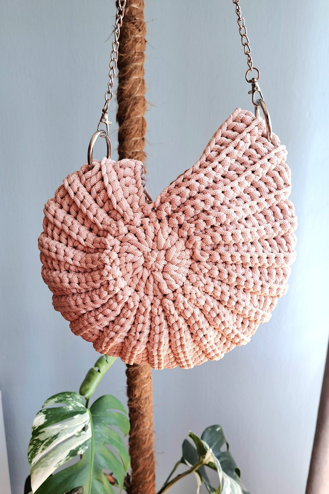Creamy Pink Shell Bag, Handmade Crochet Seashell Purse, Elegant Pastel ...