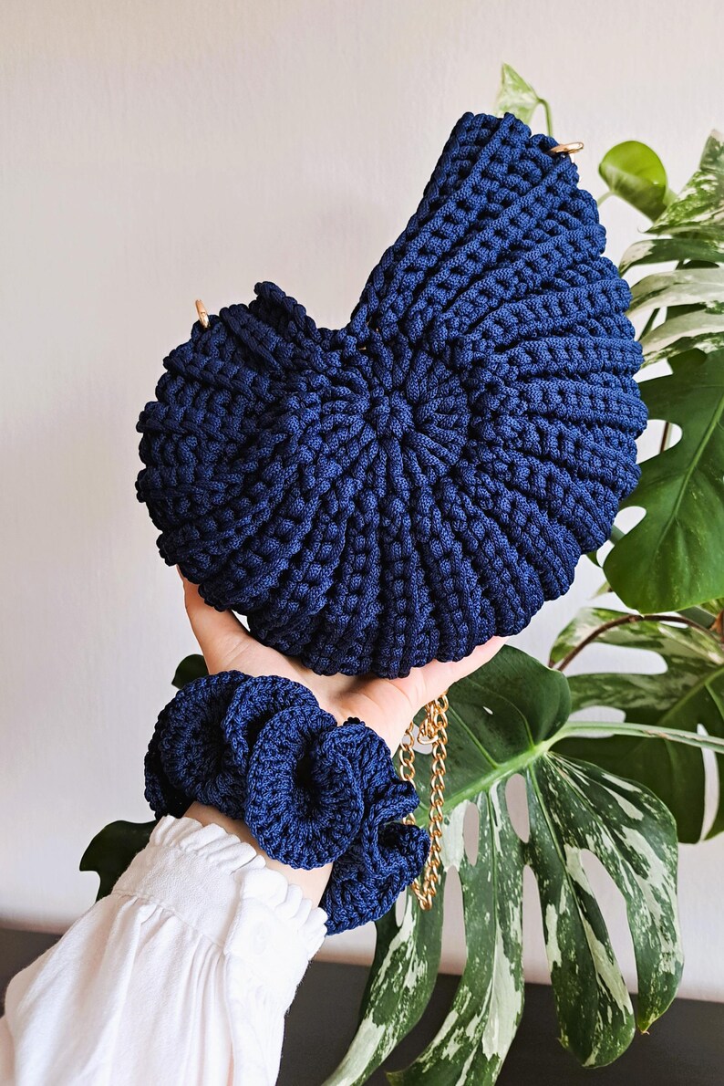 Navy Blue Shell Bag Handmade Crochet Seashell Purse, Boho Chic Clutch ...