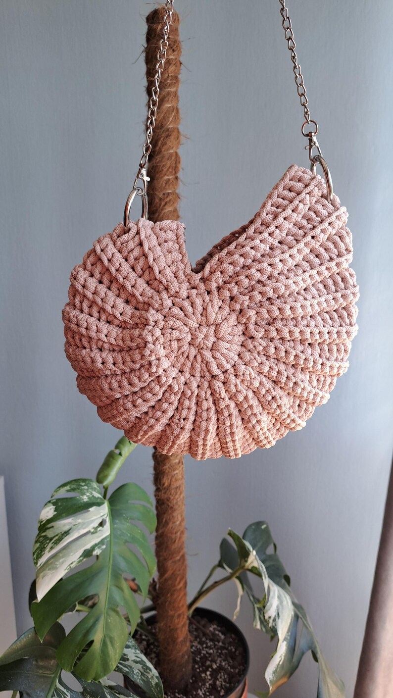 Creamy Pink Shell Bag, Handmade Crochet Seashell Purse, Elegant Pastel ...