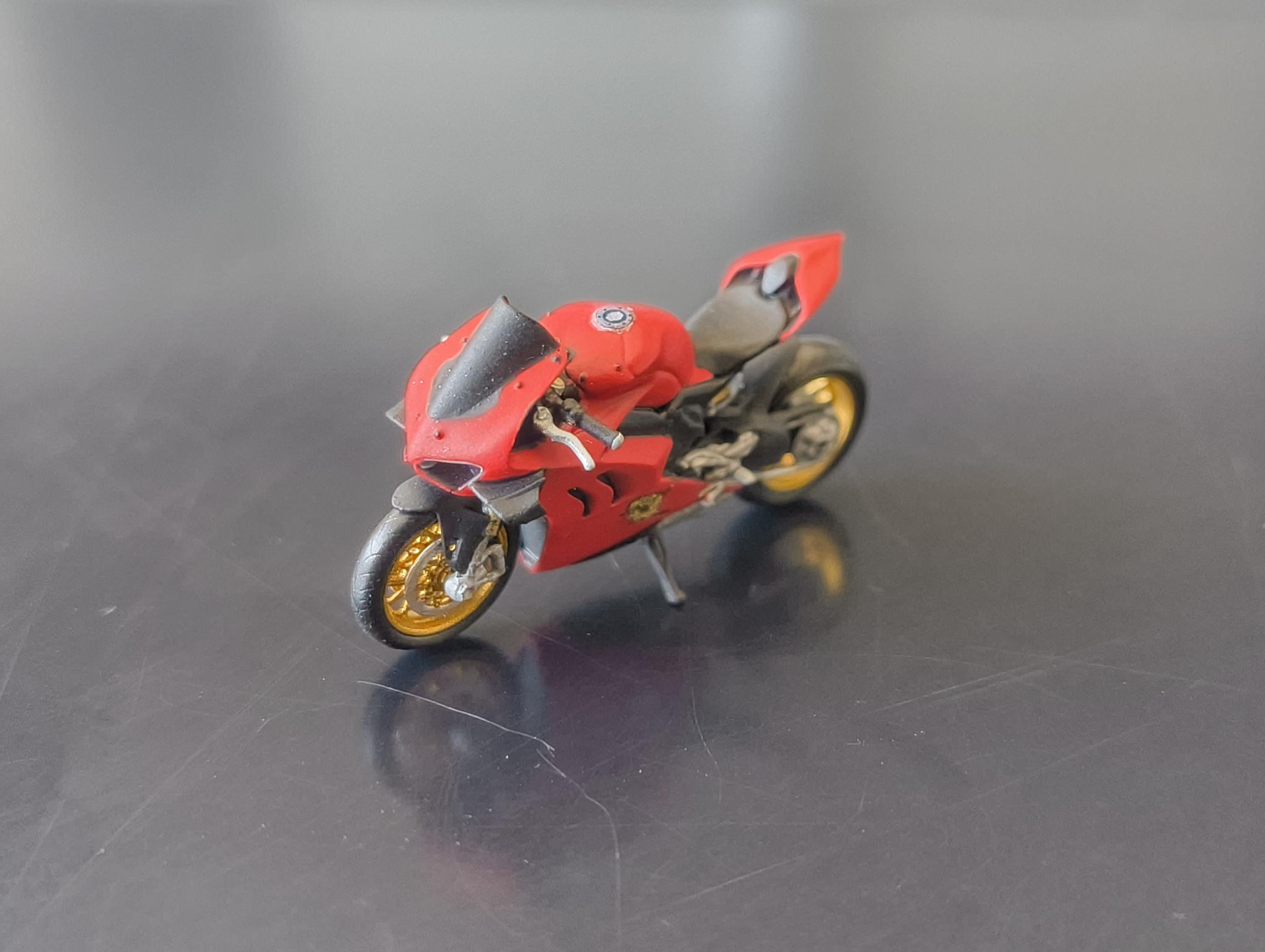 Ducati Panigale V4R Scale Model 1:64 - Etsy