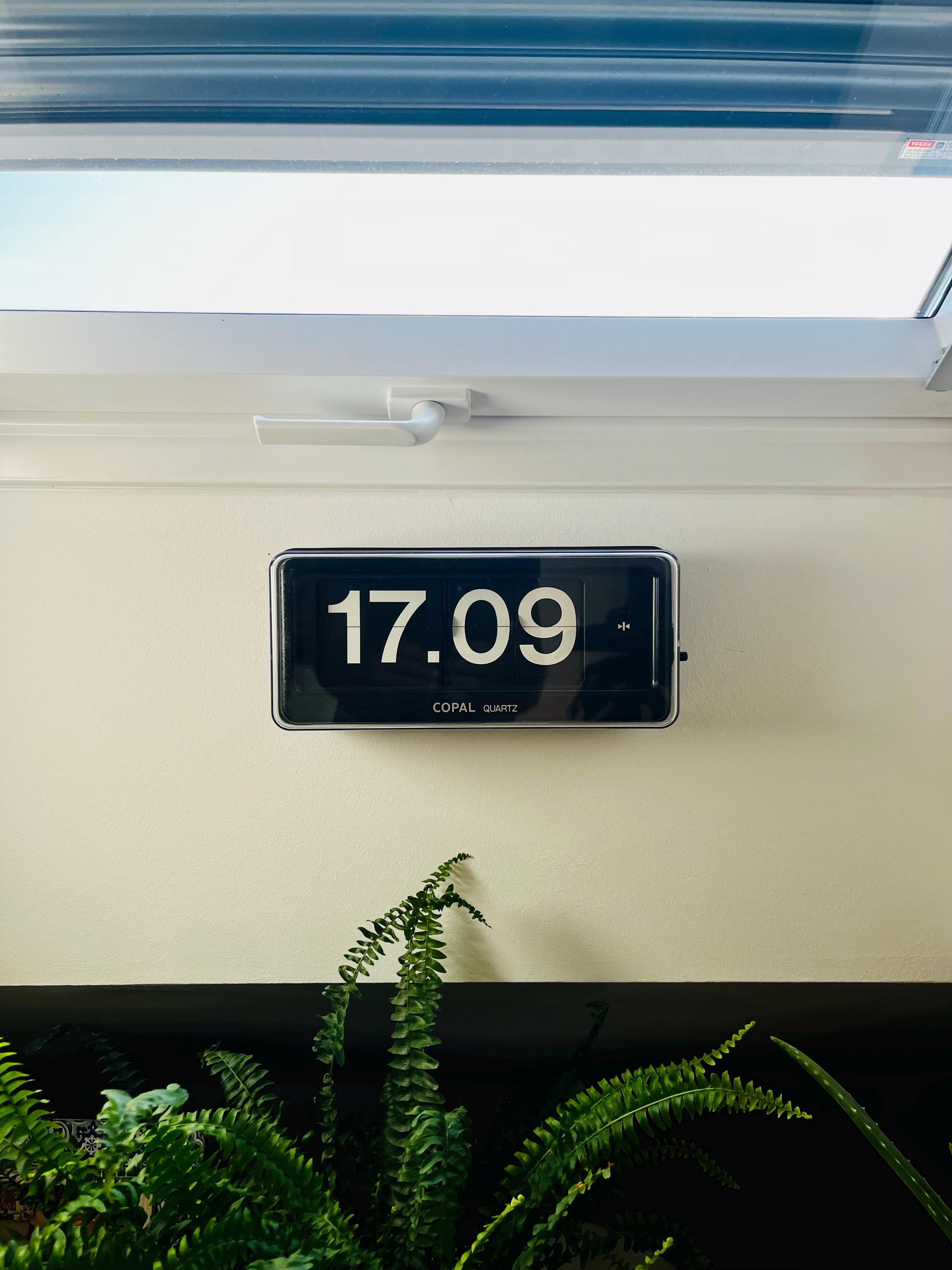 70s COPAL Quartz Flip Clock Folding Number Watch Vintage Mid Century ...