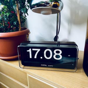 70s COPAL Quartz Flip Clock Folding Number Watch Vintage Mid Century ...