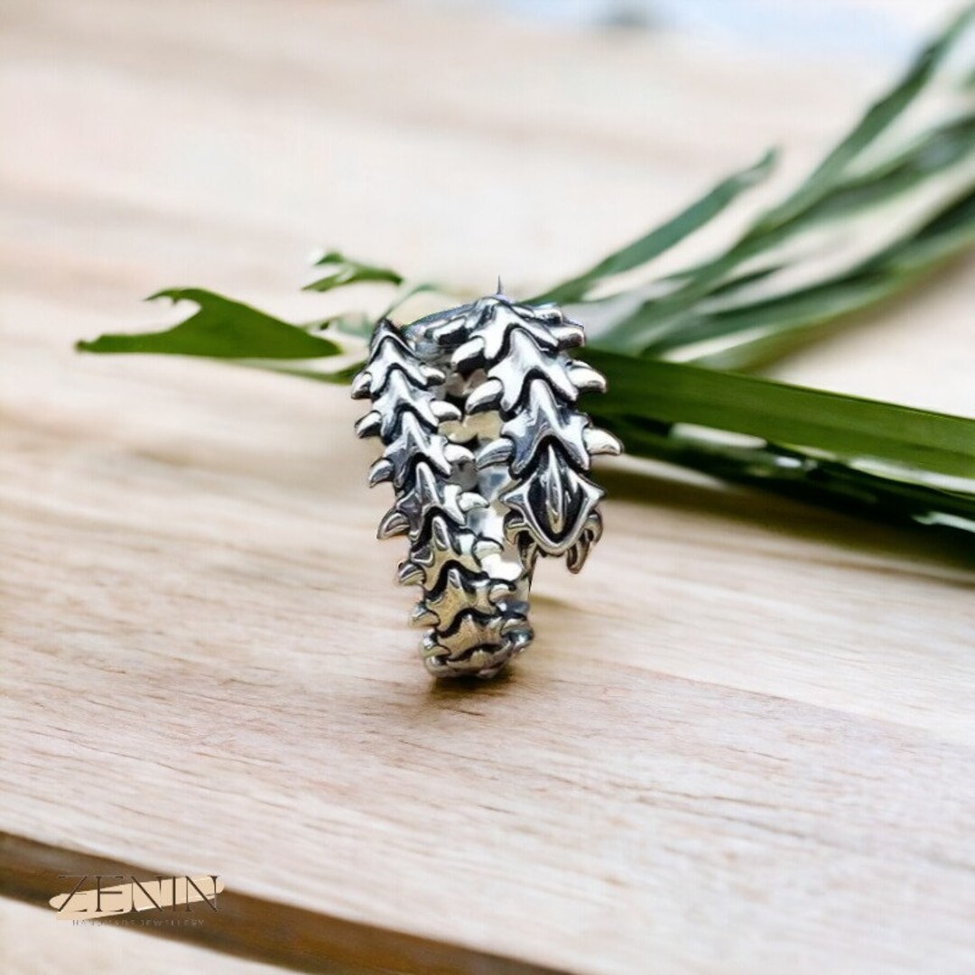 Gothic Centipede Ring Insect Ring Jewellery, Spikey Adjustable Ring ...