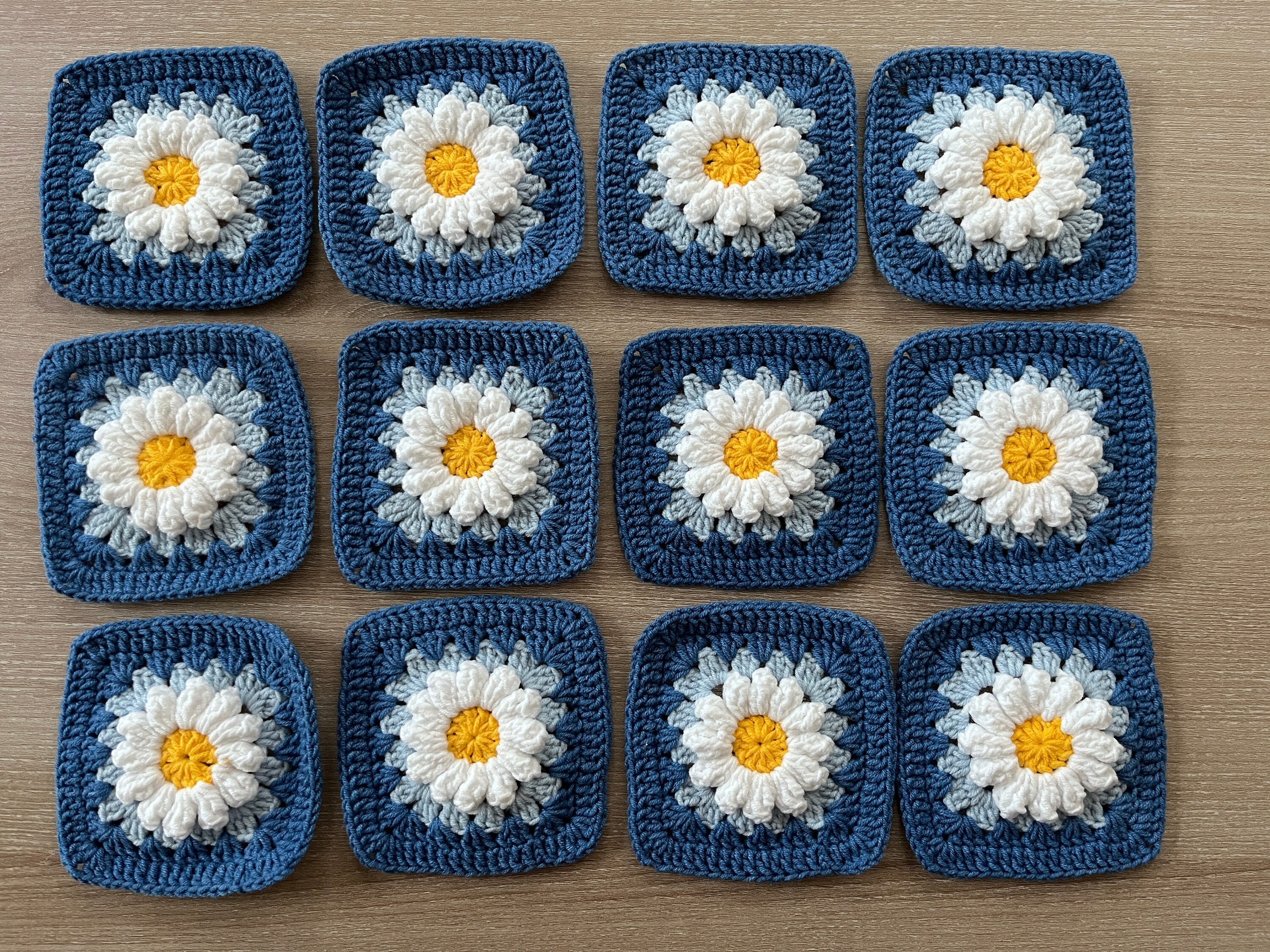 Daisy Granny Square Set of 12, Premade Crocheted Daisy Granny Squares ...