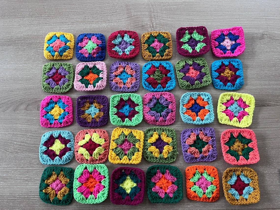 Set of 30 Granny Square Set, Premade Crochet 3 Row Granny Squares ...