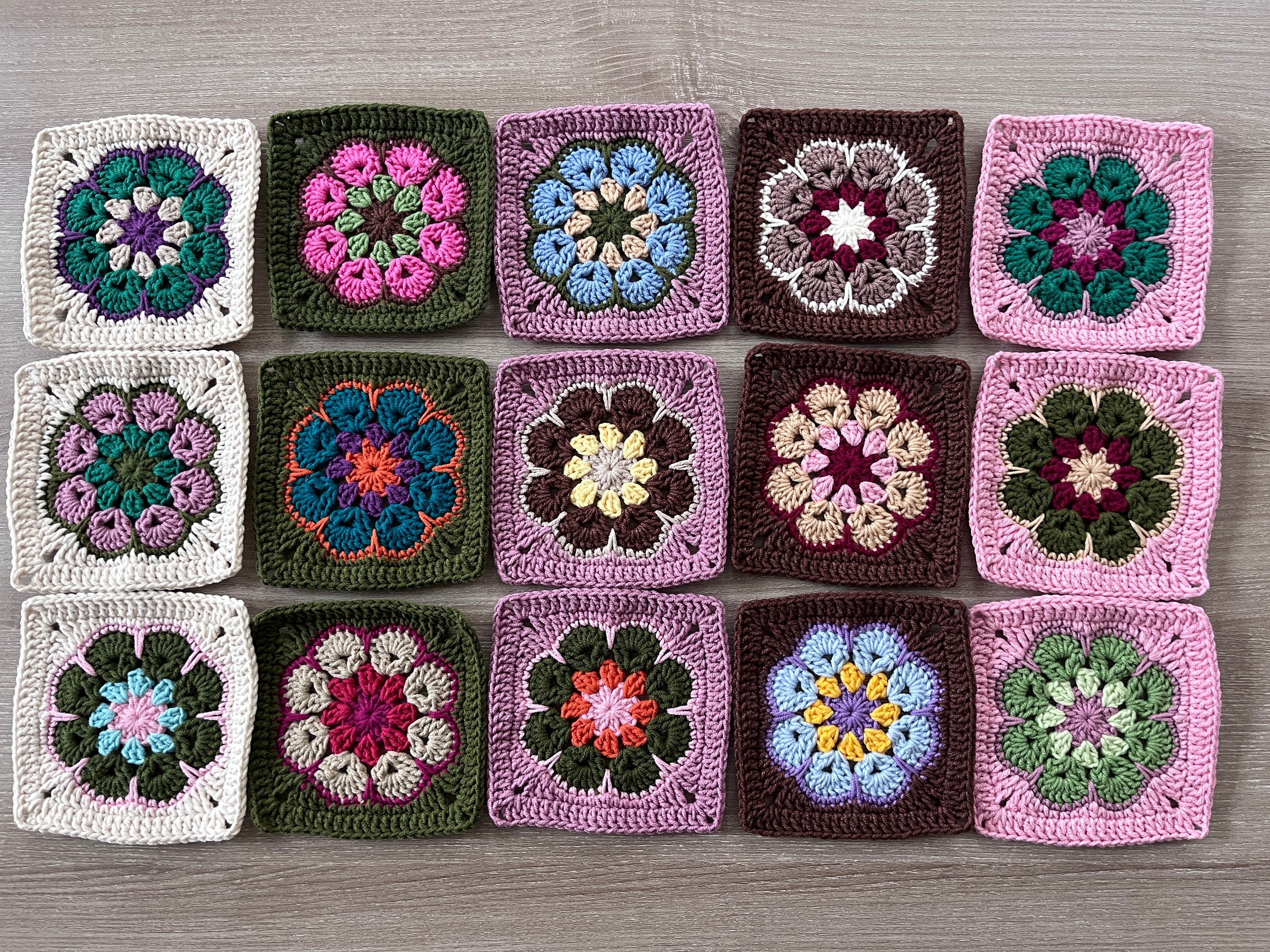 Set of 15 Afghan Granny Square Kit, Premade Crocheted Granny Squares ...