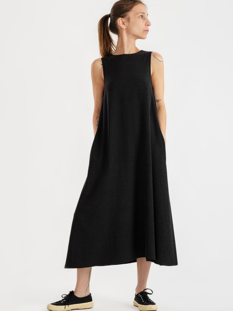 Sleeveless Long Easy-fit Dress With Close Neck | for Women Size 34-48 ...
