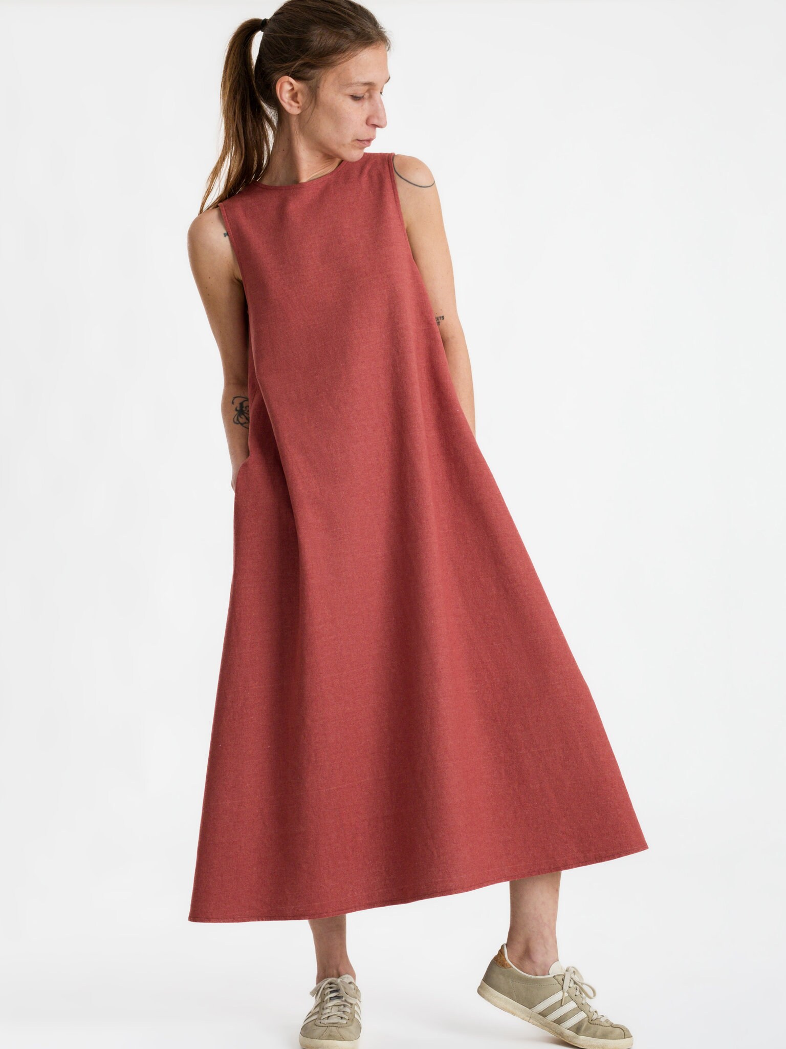 Sleeveless Long Easy-fit Dress With Close Neck for Women Size 34-48 MOI ...