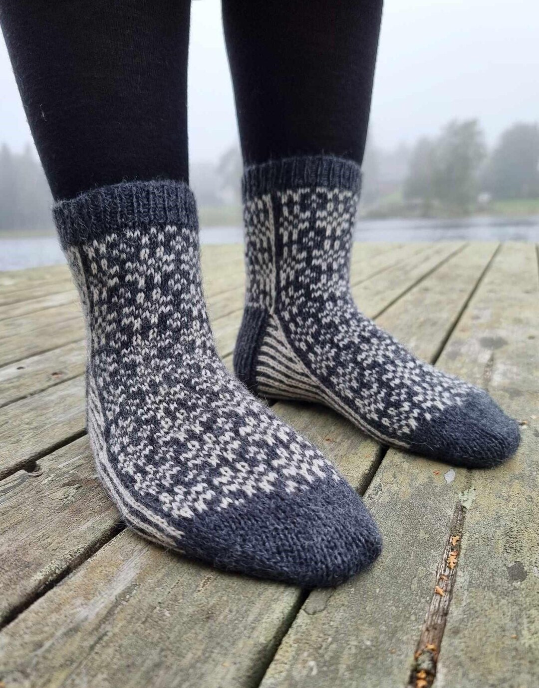 Ally Socks Knitting Pattern - Etsy