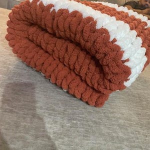 Tx Longhorns/ Handknit Chunky Blanket/ Cozy Throw - Etsy