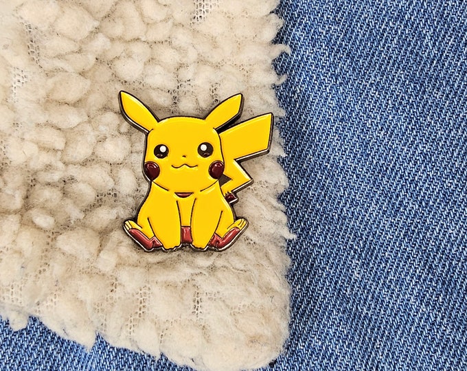 Enamel Pins | Pikachu Wants to Play - Etsy