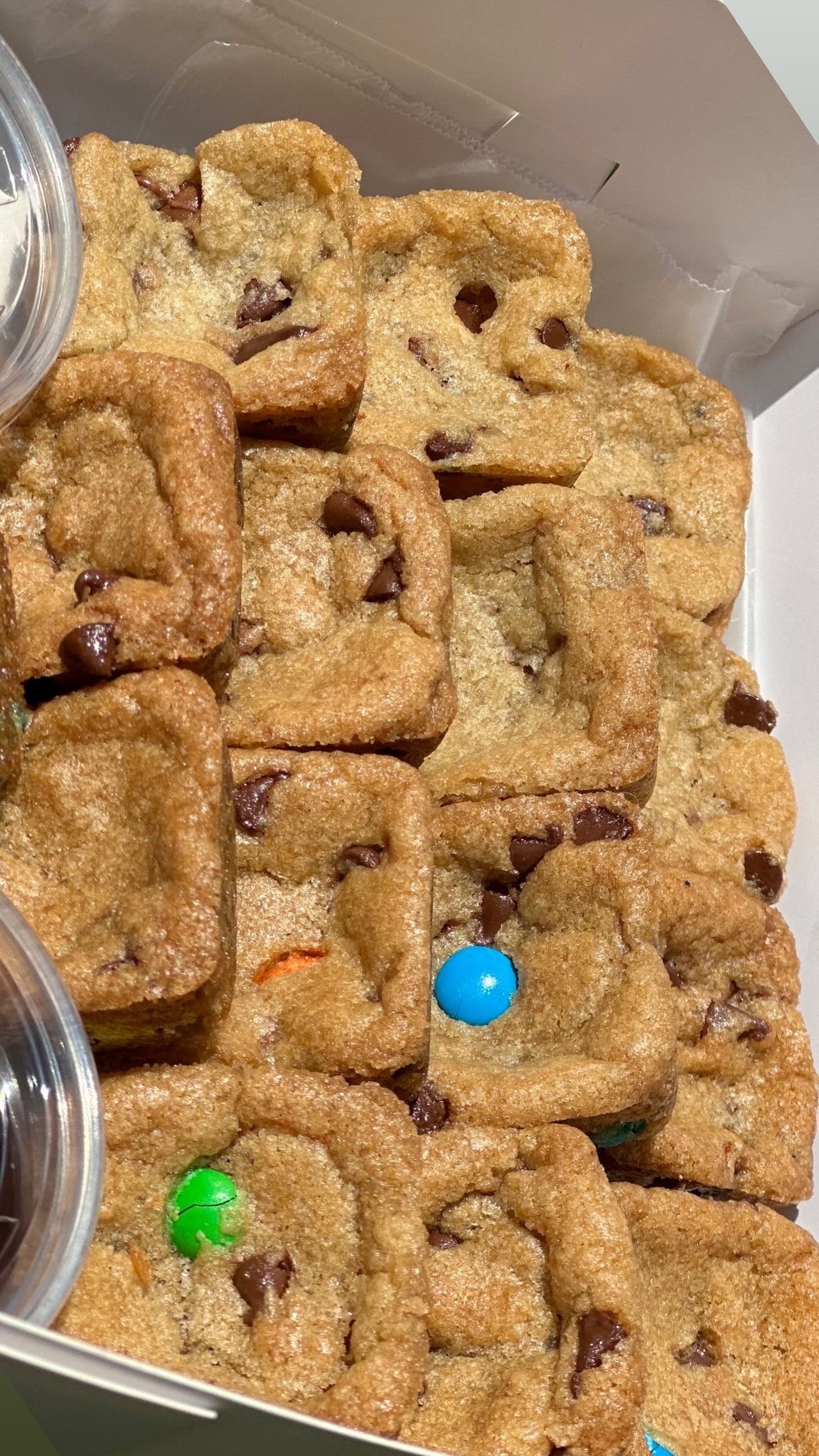 Mini Chocolate Chip Cookie Dipper Tutorial + Recipe | Mini Cookies ...