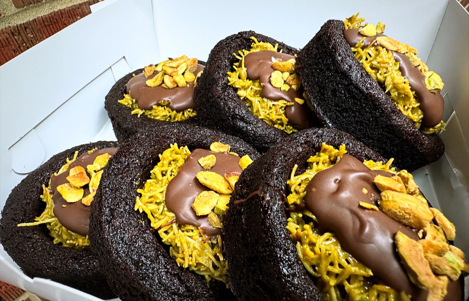 RECIPE | Chocolate Kanafeh Deep- Dish Cookie RECIPE | Gourmet Cookie ...