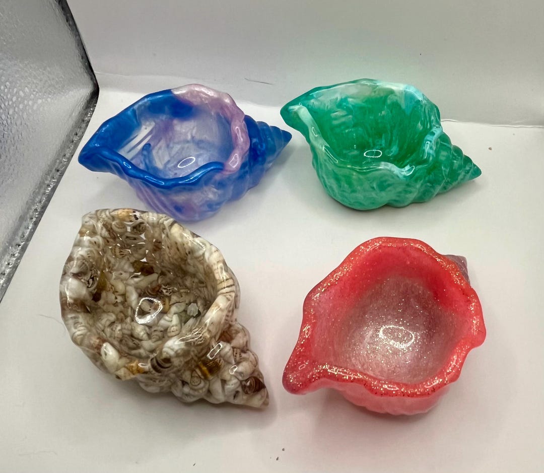 Seashell Trinkets. Made From Resin by Loves2craft Bootique - Etsy