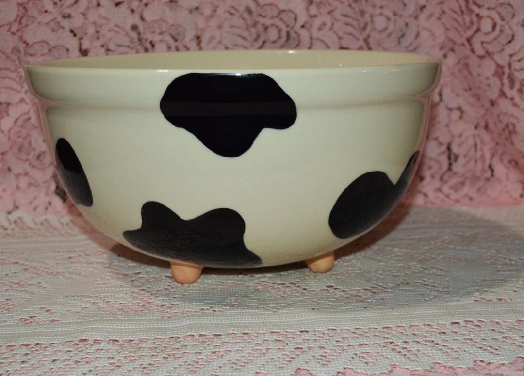Large 3.25 Quart Jersey Cow Spotted Mixing Bowl With Udder Feet ...
