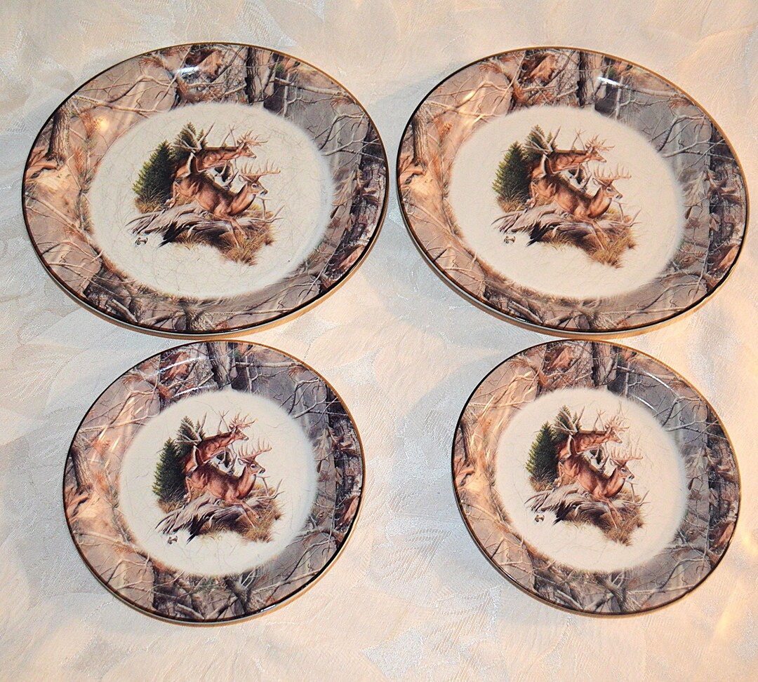 Set of (4) Four Al Agnew Realtree Buck Deer Camouflaged Forest Plates 2 ...