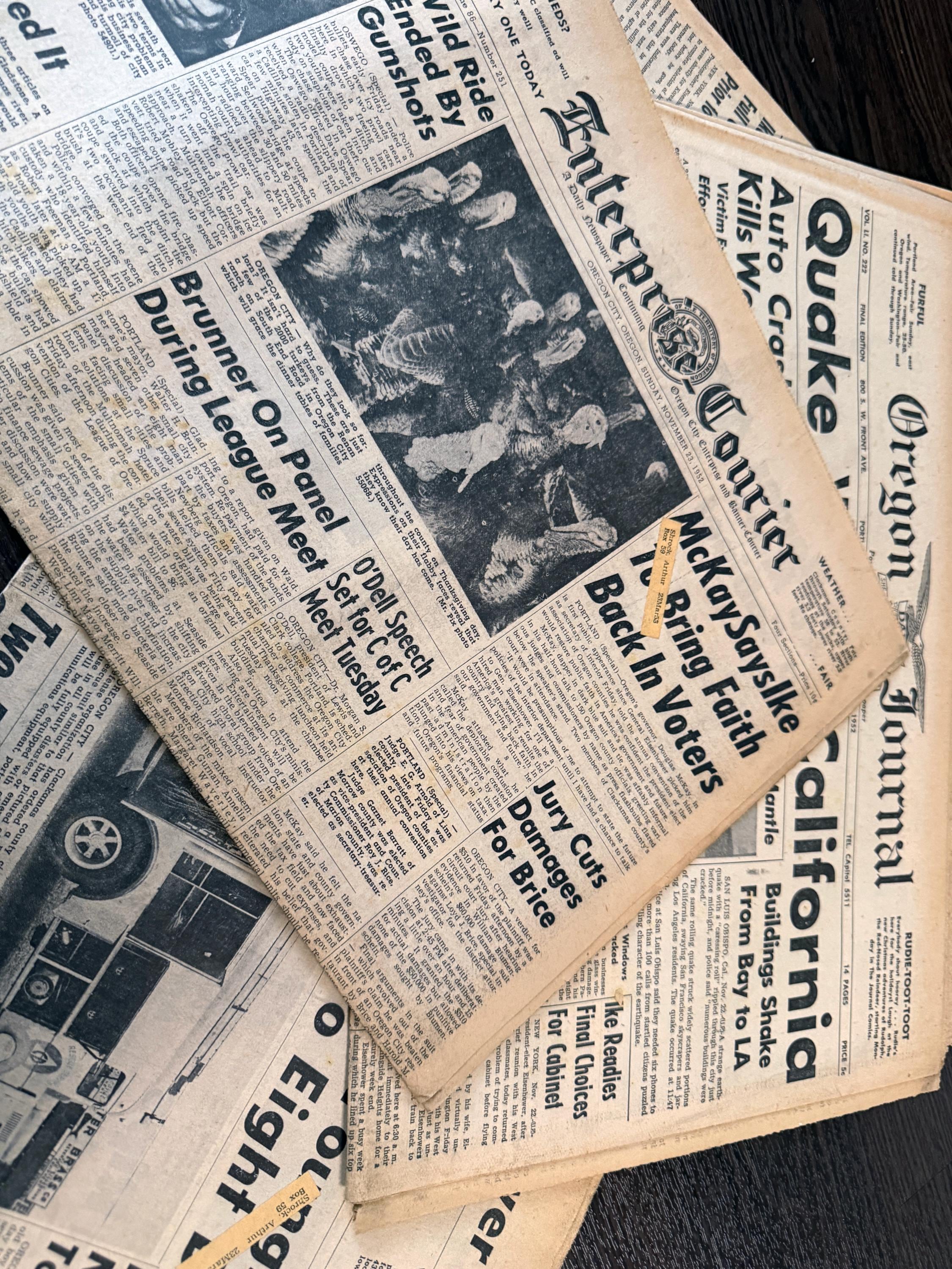 1/4 Lb of Vintage Newspapers 1920s-1960s Papers / Vintage Newsprint ...