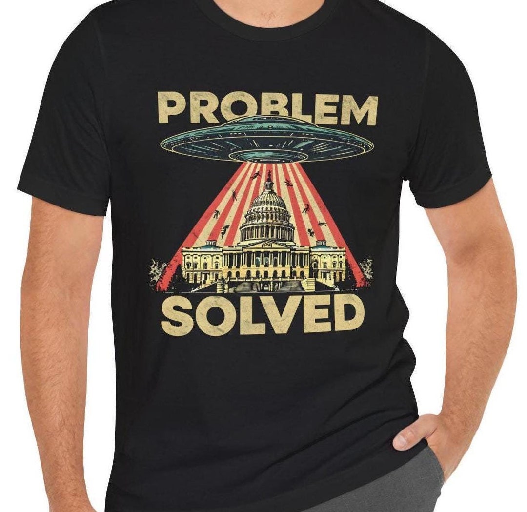 Funny UFO Unisex Tee Shirt, Humorous Alien Spaceship Tshirt ...