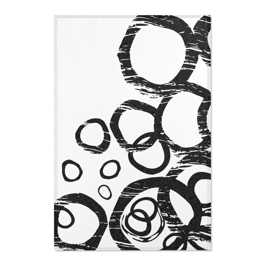 Modern Black and White Circles Area Rug. This Rug Offers a Modern ...