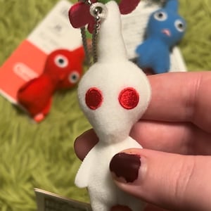 Pikmin Keychain - Etsy
