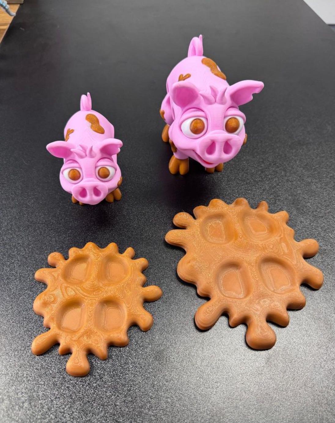 3D Printed Mud Pig Sculptures, Complete With Matching Stands. - Etsy