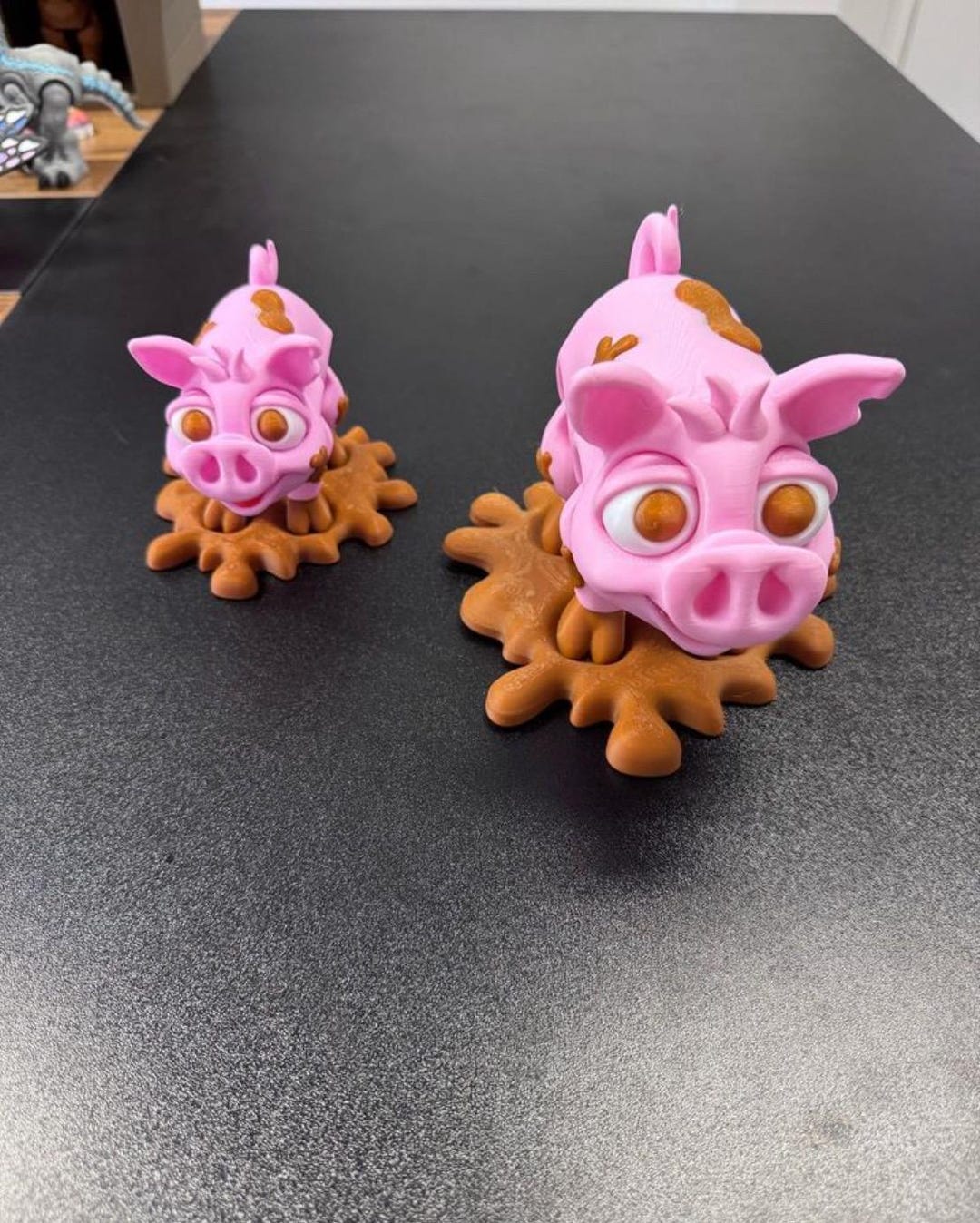 3D Printed Mud Pig Sculptures, Complete With Matching Stands. - Etsy