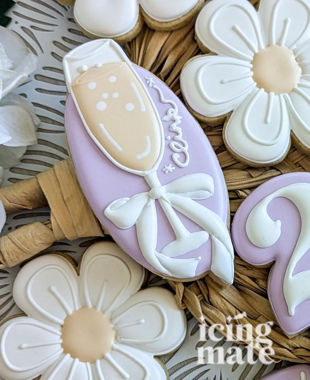 Bow Champagne Glass- Cookie Cutter - Etsy