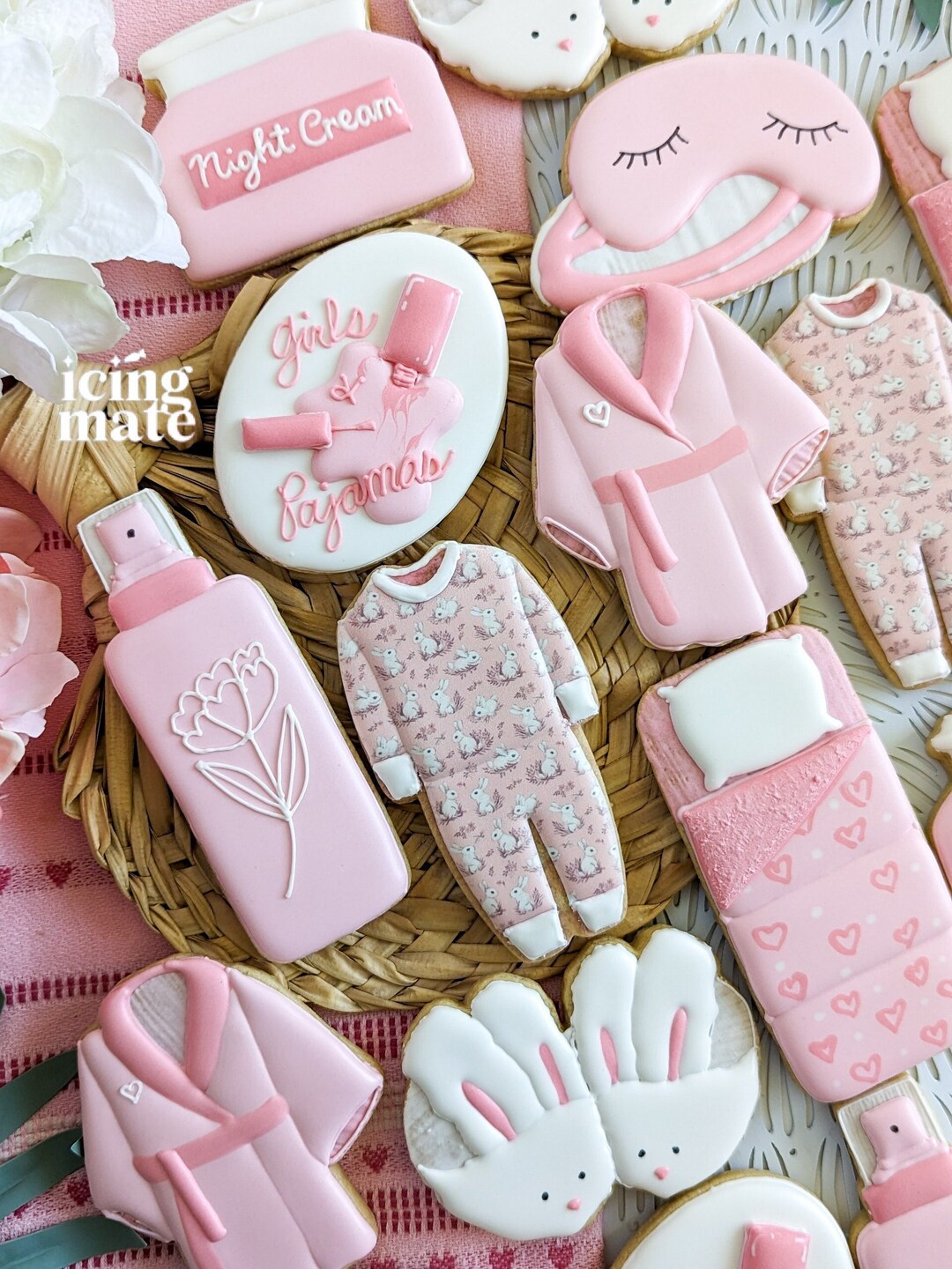 Spa Girl / Girl's Night / Slumber Party Cookie Cutters - Etsy