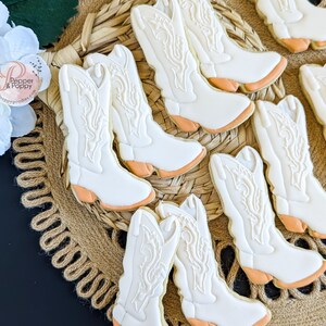 Cowgirl 1st Rodeo/ Bach Last Rodeo Cookie Cutter Set - Etsy