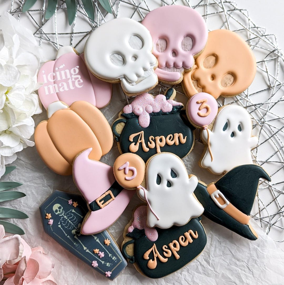 Halloween Cookie Cutters - Spooky One - Etsy