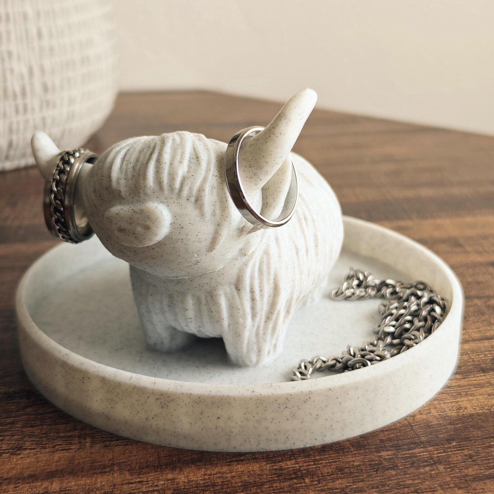 Large Highland Cow Ring Holder With Circular Dish | Jewelry Tray ...