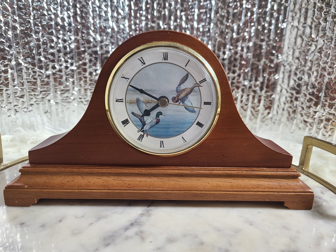 1980s Vintage Hadley Collection Footed Wood Desk Mantel Clock Ducks ...