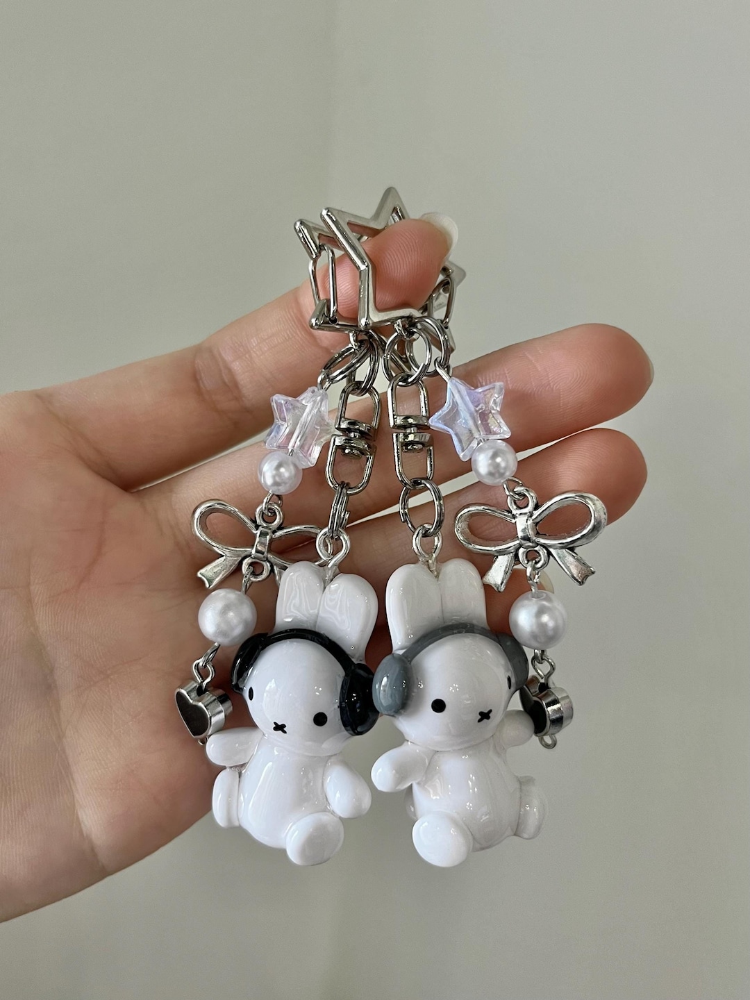 Bunny Headphone Full Body Keychain - Etsy