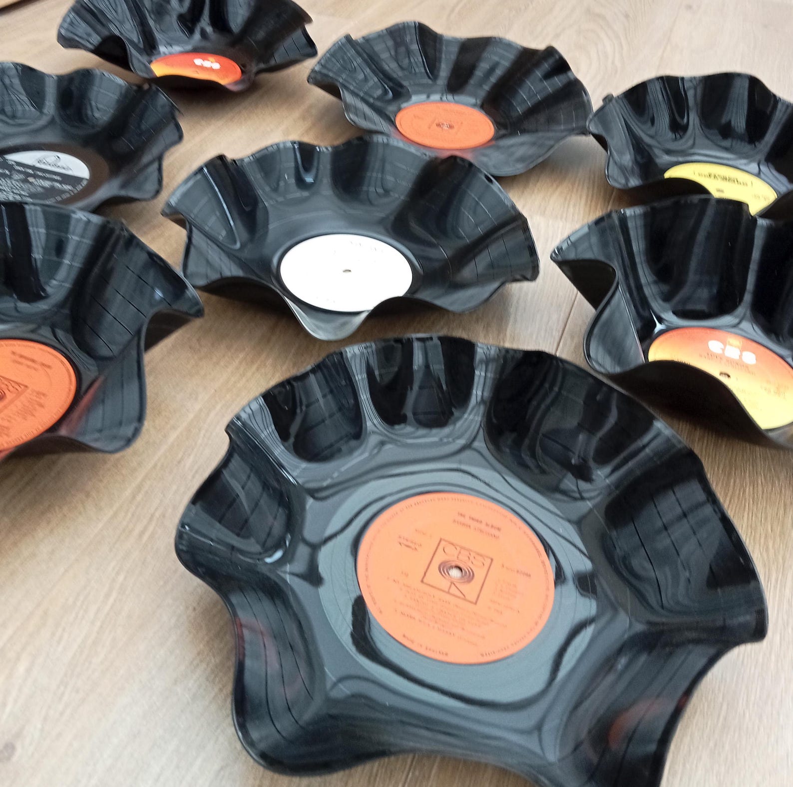 12" Vinyl Record Upcycled Handmade BOWLS / DISHES Perfect for Gifts ...