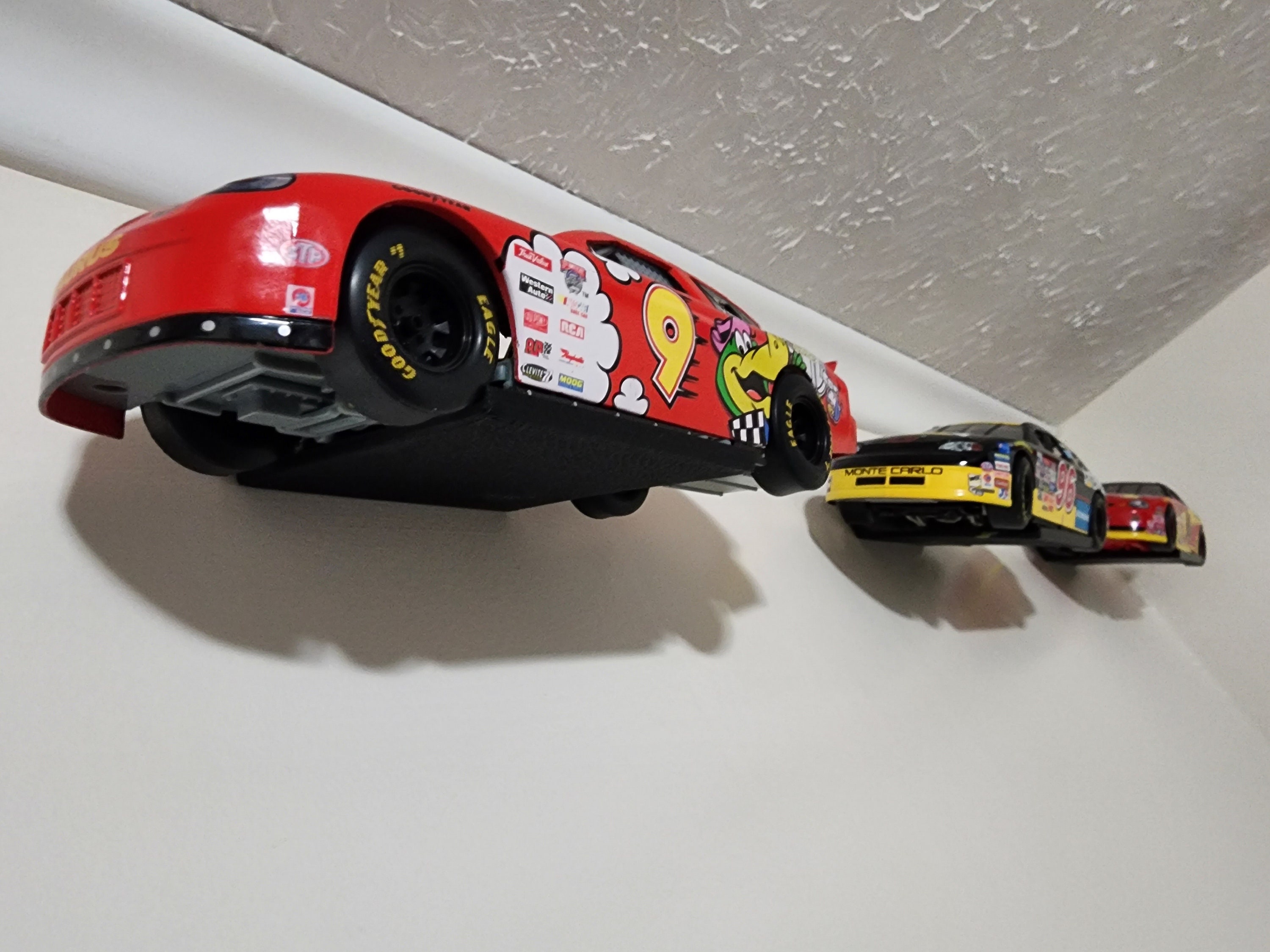 QTY 8 Nascar/collectable 1:24 Scale Car Floating Shelf Display Stand ...