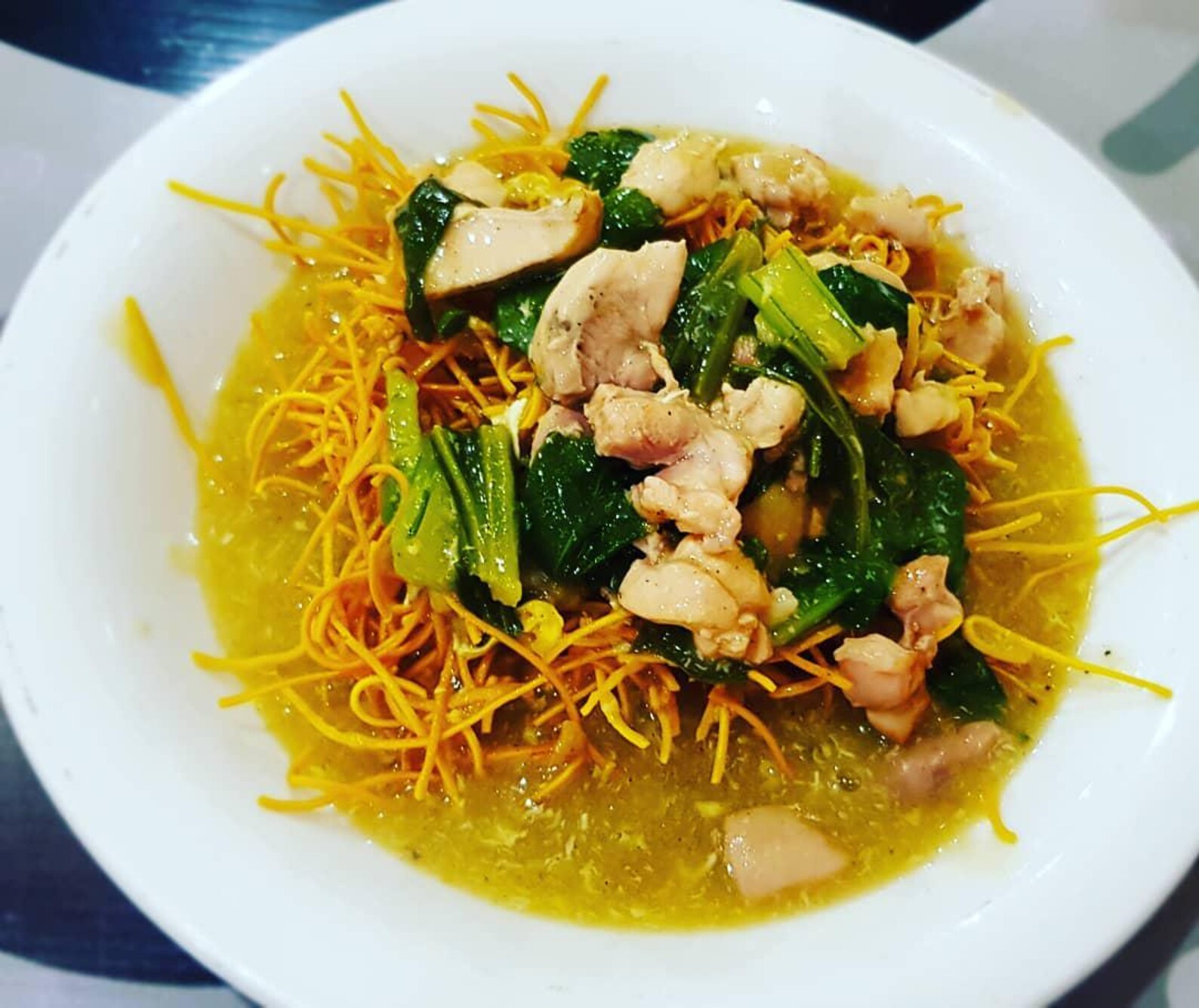 Makassar's Signature Titi Noodles Traditional Food, Simple Digital ...